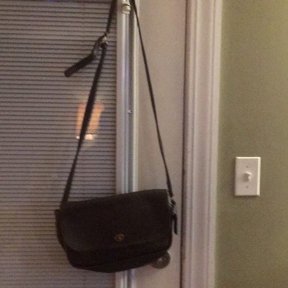 Coach | Bags | Coach Traditional Pocketbook Some Wear Brown | Poshmark
